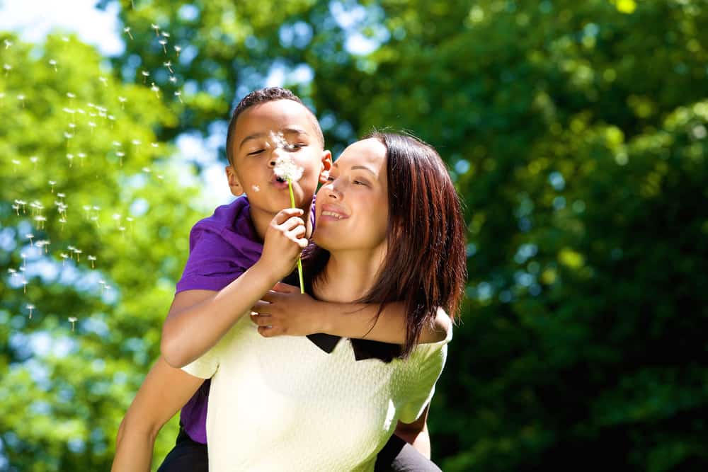 5 Parenting Tips For Single Moms With Boys - FamilyToday