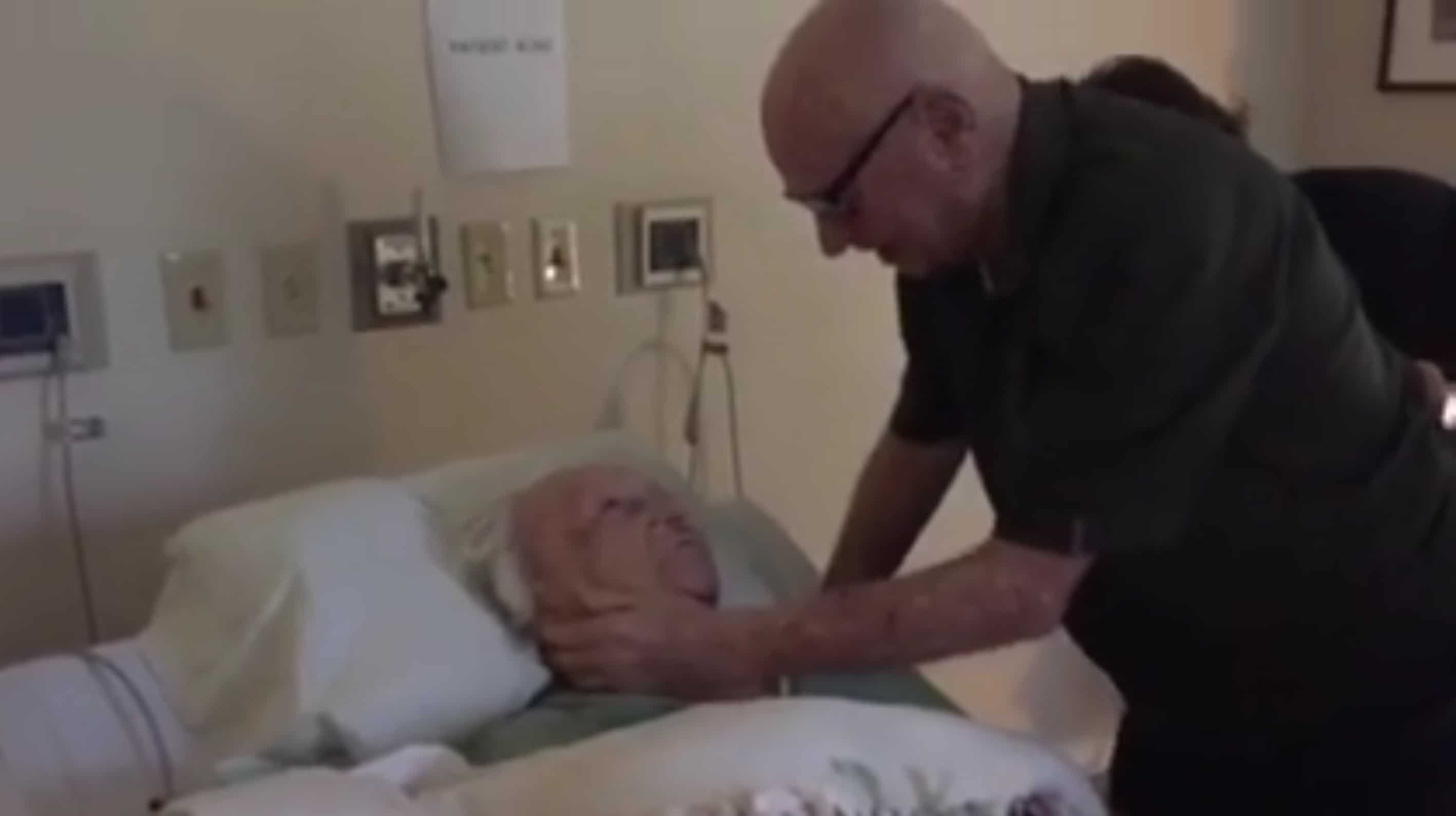 After 73 Years Of Marriage This Man Still Sings Love Songs To His