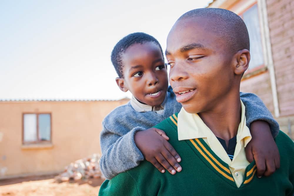 4 Ways To Raise Boys Into Good Men - FamilyToday