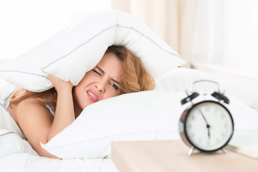 6 Emotional Stages Of Waking Up On A Monday Morning - FamilyToday
